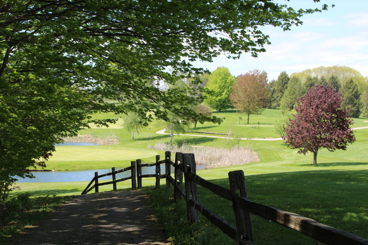 Grand View Golf Course - Double JJ Resort